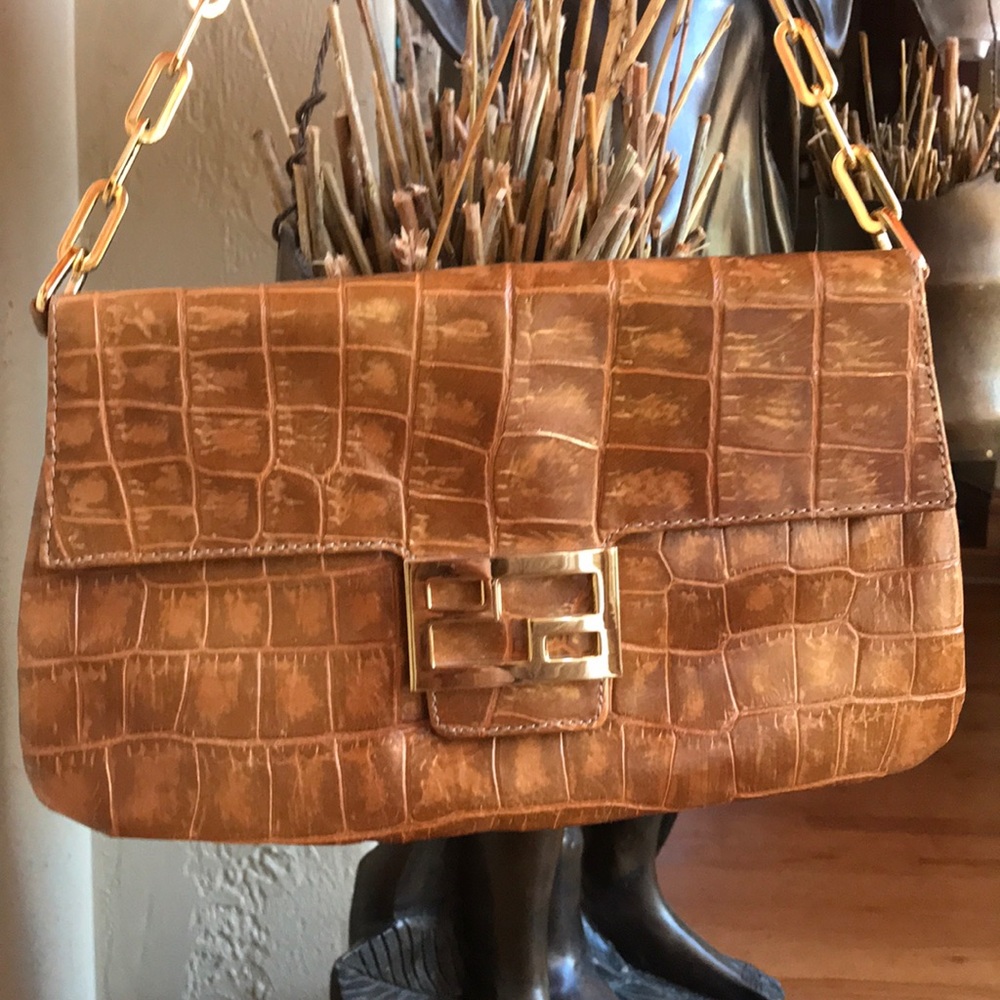 Camel/Gold Vintage Cache Chain Shoulder Bag - Gem